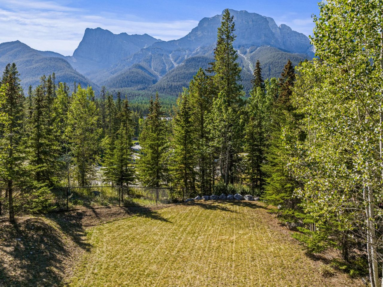 129 & 125 10 Walker, Canmore | Canmore Real Estate